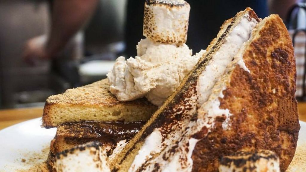 conshy cafe smores header - MoreThanTheCurve