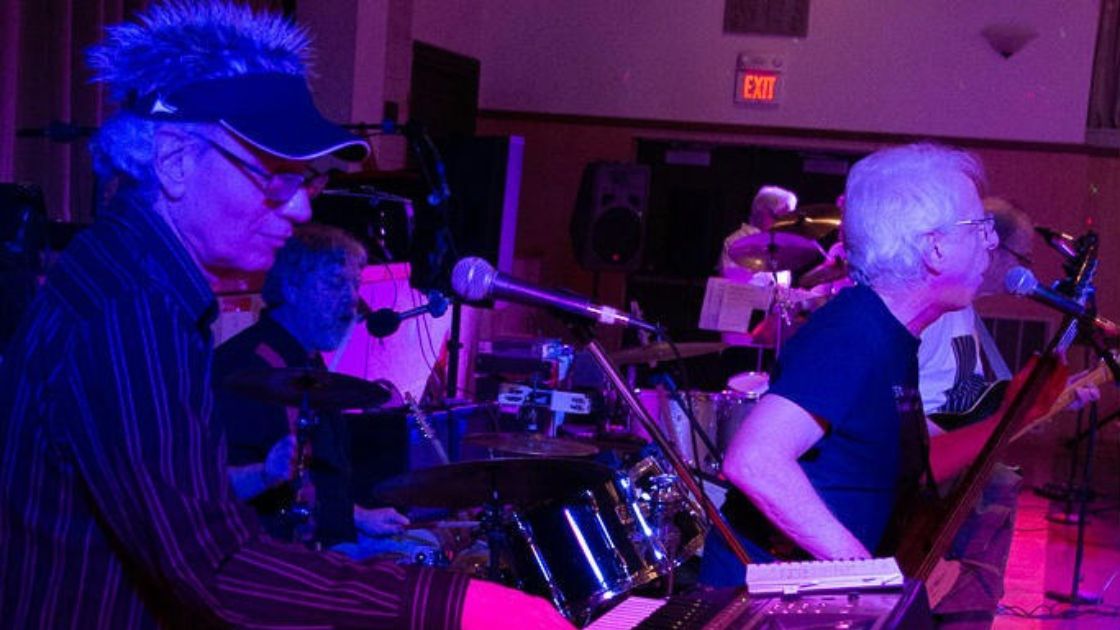 Performances in the Park | Big Baby | Concert - MoreThanTheCurve