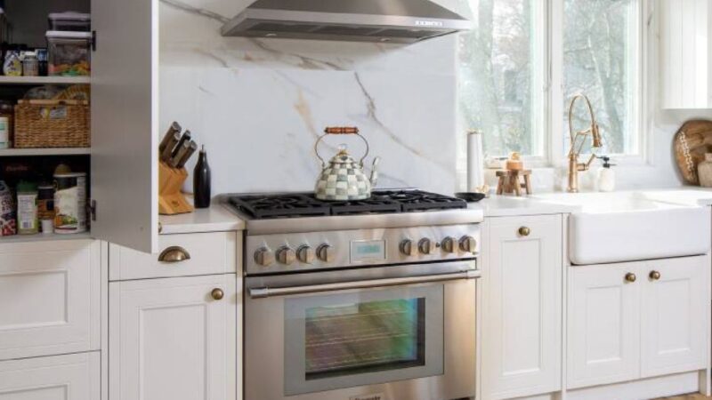 wren kitchen header - MoreThanTheCurve